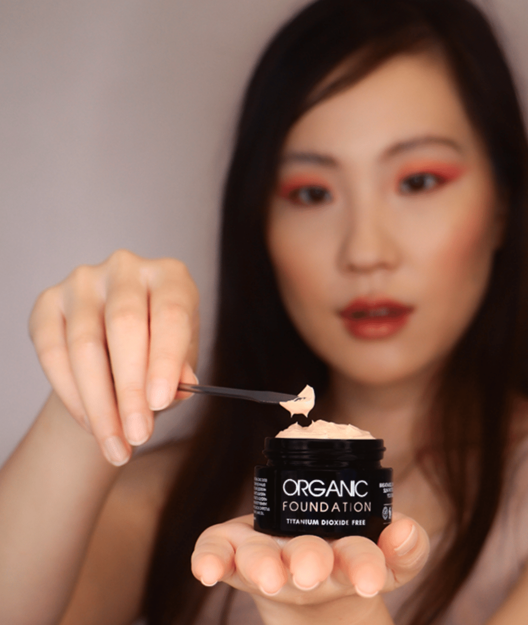 Organic Liquid foundation | Without Titanium Dioxide - MG Naturals